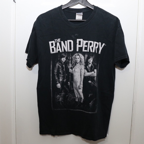 Gildan | Shirts | The Band Perry World Tour Shirt | Poshmark